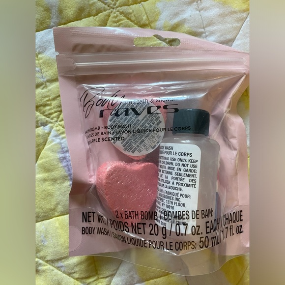 Bath & Body | Nib Body Raves Shower Kit | Poshmark